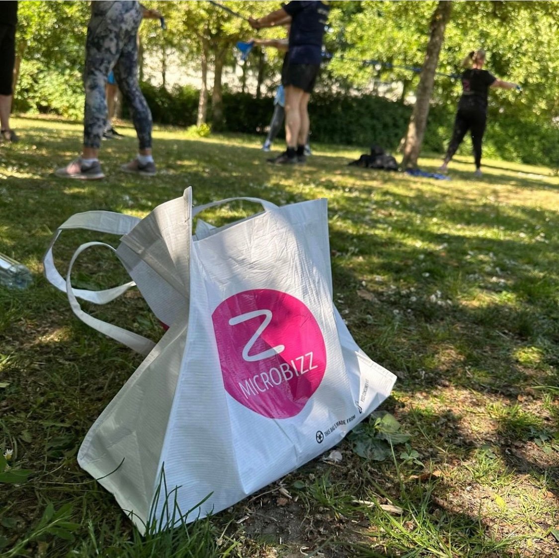 Ledige stillinger og vores dygtige team | Om Microbizz